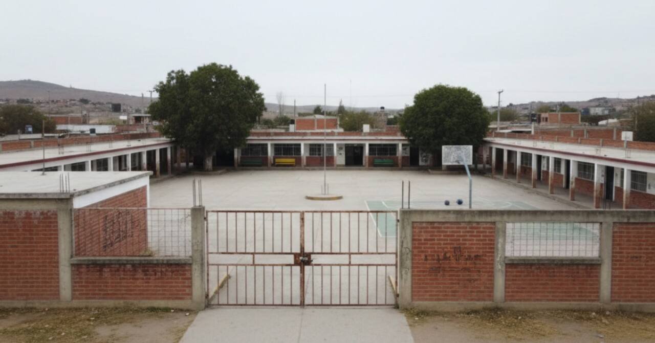 ¿Hay clases el 1 y 2 de octubre? Esto dice el calendario de la SEP ...